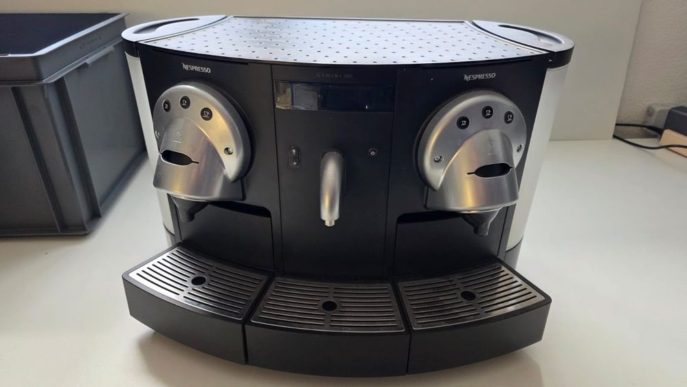 Nespresso Gemini 200 - CS223 | Kaufen auf Ricardo