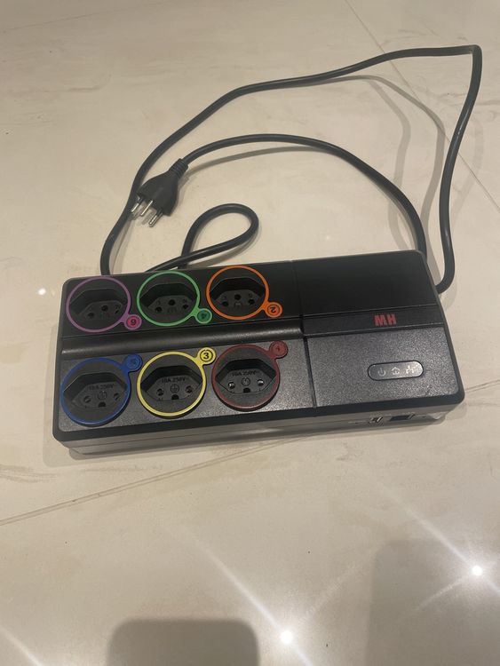 Max Hauri maxSMART Power Station | Kaufen auf Ricardo