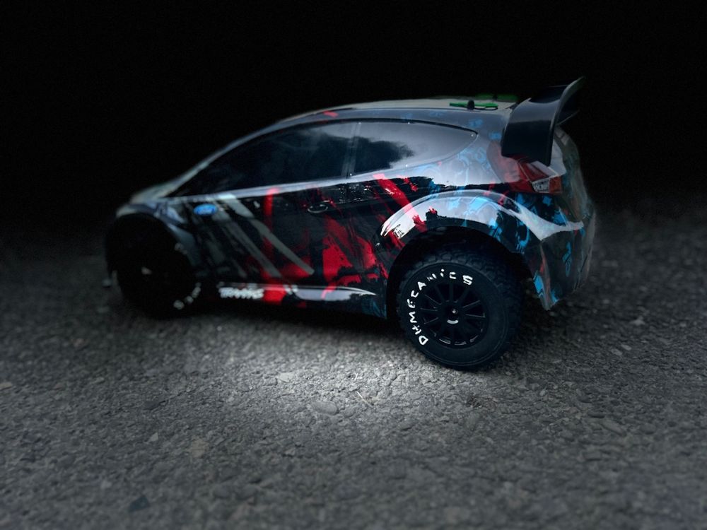 TRAXXAS Ford Focus 1/10 Offroad / Rally custom Car | Kaufen auf Ricardo