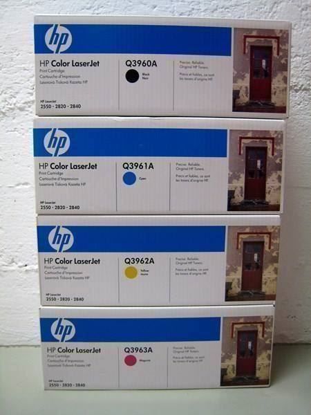 Toner HP Q3960A/Q3961A/Q3962A/Q3963A (Neu und originalverpackt) in ...