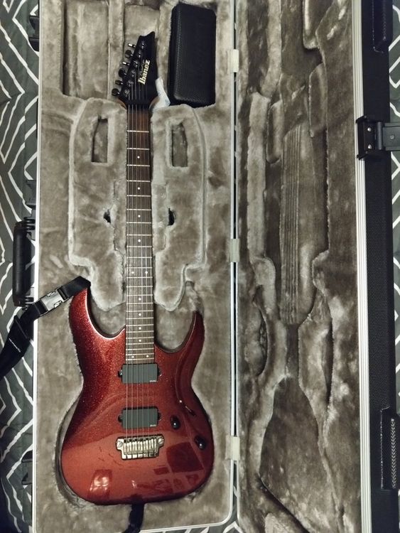 Ibanez Prestige RGA 121H Top Zustand inkl. Ibanez Roadcase (Gebraucht ...