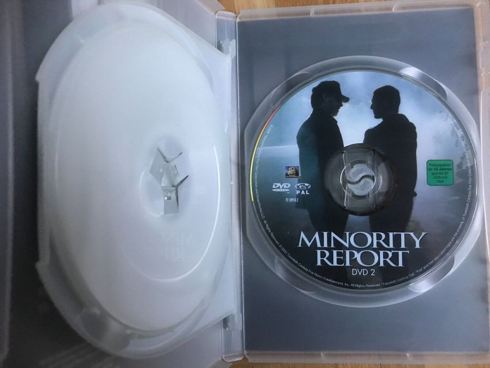 Minority Report - 2 Disc Special Edition - DVD (Gebraucht) in Zürich ...