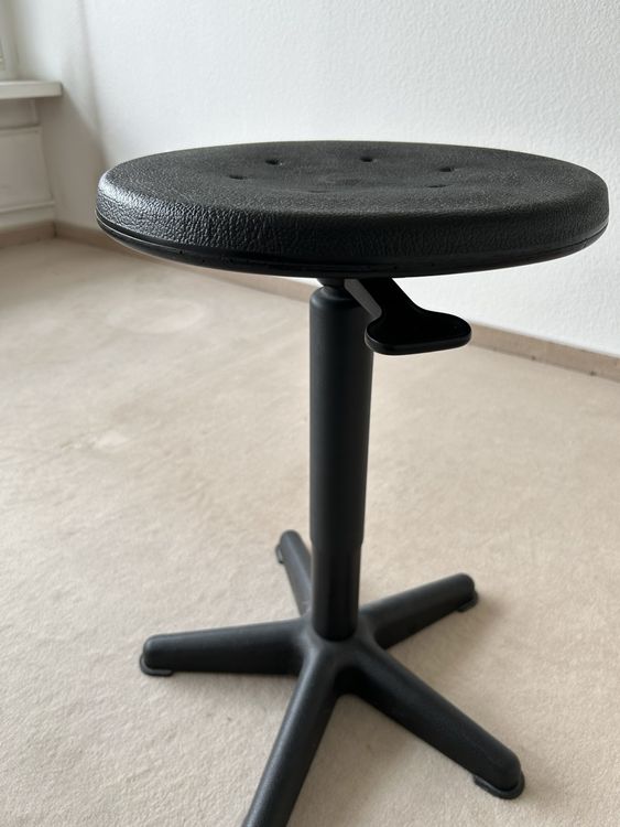 Drehhocker (Gebraucht) in Basel für CHF 69 – nur Abholung auf Ricardo kaufen