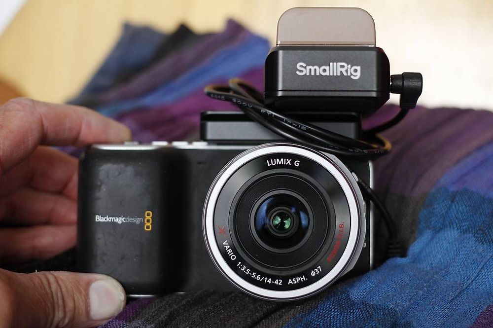 Blackmagic cinema Pocket camera OG + Small rig battery plate (Gebraucht ...