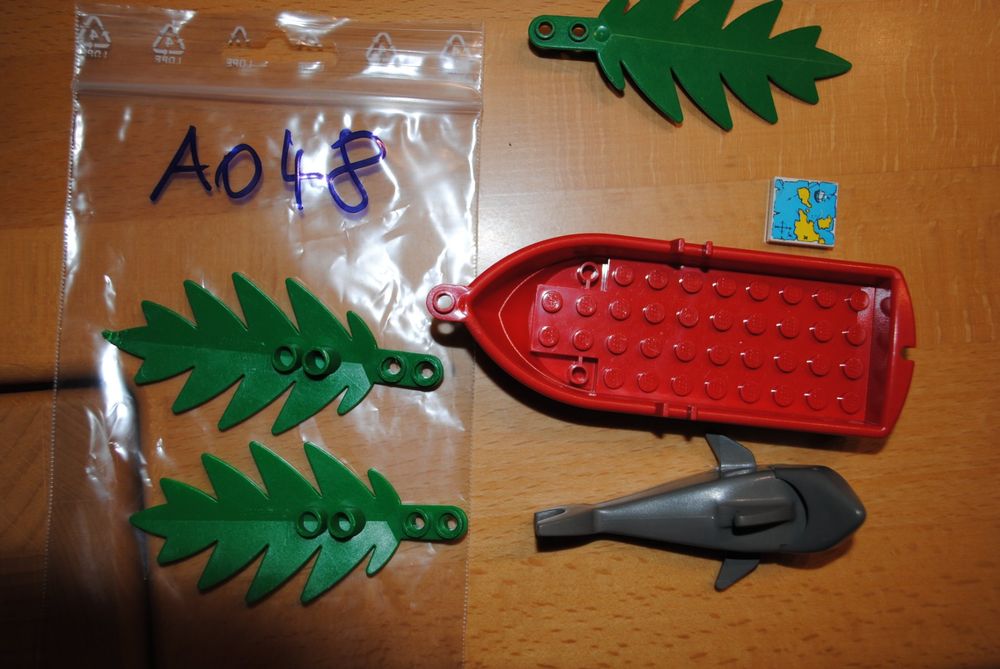 Lego; Haifisch, rotes Boot, Palmenblätter zu Piraten /V048 | Kaufen auf ...