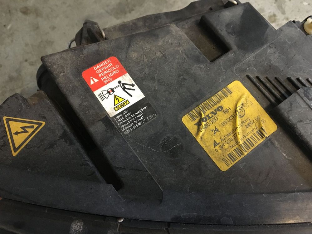 Original Volvo C70 II Scheinwerfer | Kaufen auf Ricardo