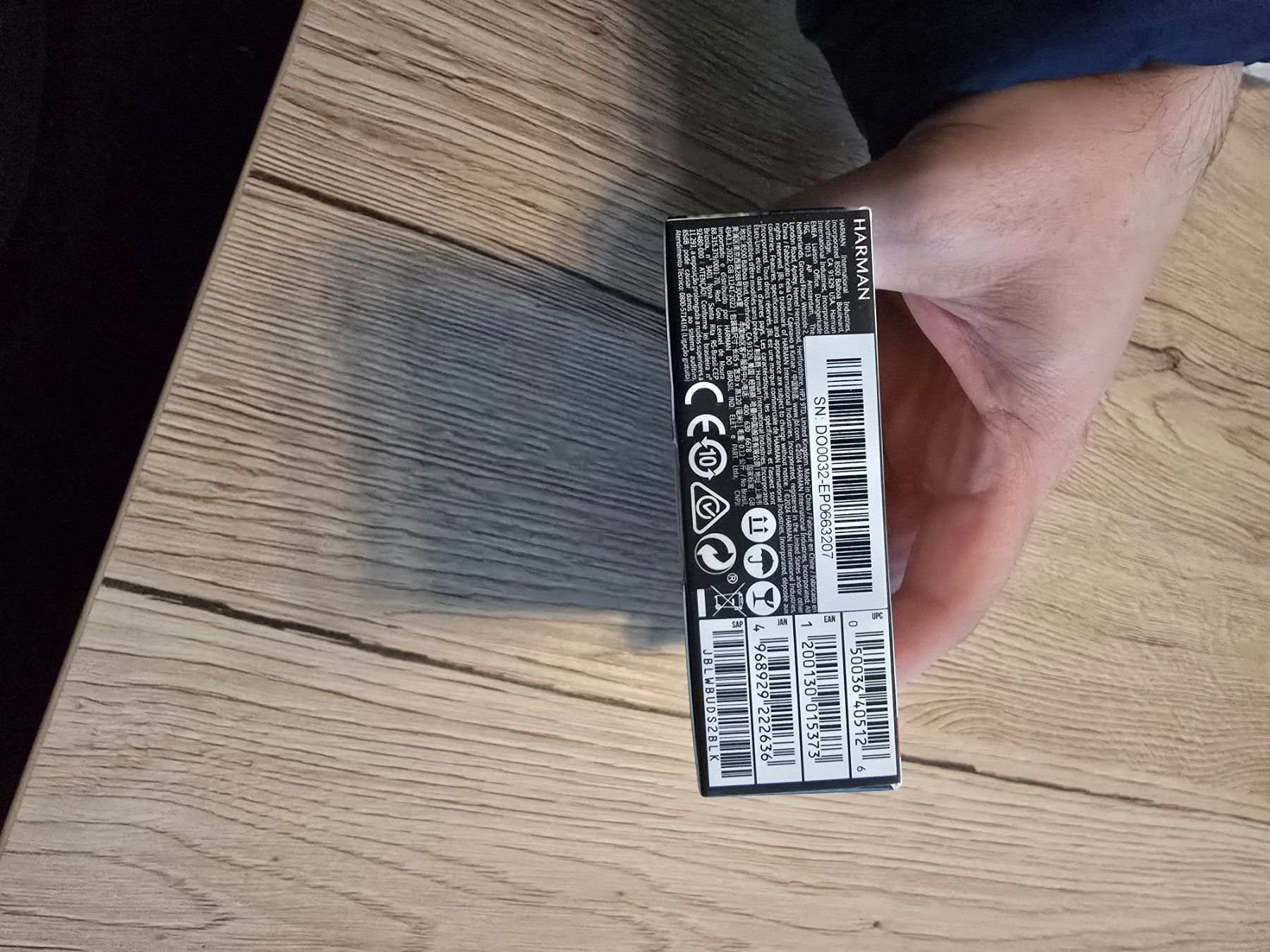 JBL Wave Buds 2 (Neu und originalverpackt) in Spiez für CHF 43 – mit ...