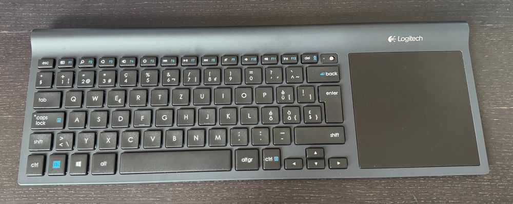 Logitech TK820 Bluetooth Tastatur und Touchpad, keyboard (Neu (gemäss ...