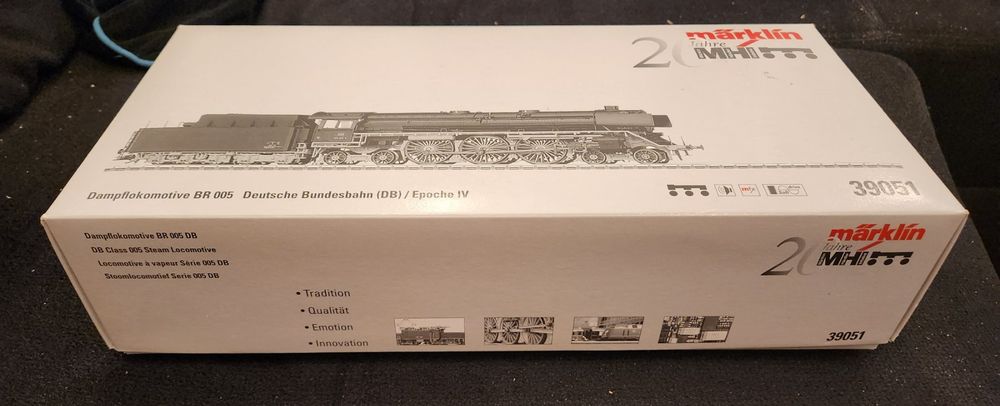 Märklin 39051 exklusive Jubiläums Dampflok BR 005 003-9 | Kaufen auf ...