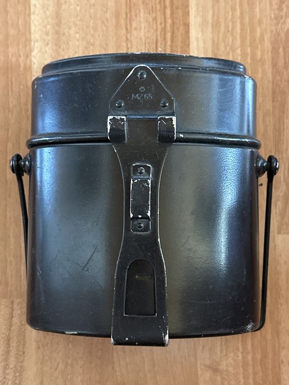 Original Schweizer Armee Kochgeschirr, Gamelle (Gebraucht) in St. Gallen für CHF 19 – mit ...