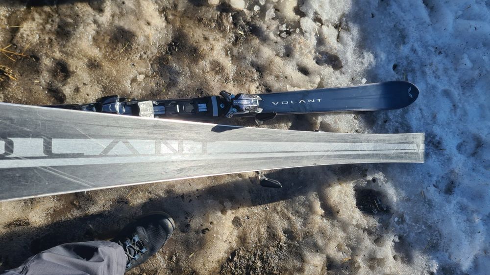 Atomic Volant - Luxus-Ski mit NP über CHF 1,000 | Kaufen auf Ricardo