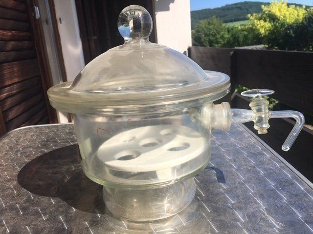 Exsiccator für Trocknungszwecke (Gebraucht) in Magden für CHF 25 – nur ...