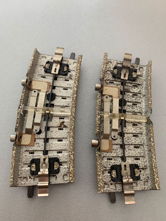 Märklin HO - 2x Nr. 5213 - Schaltgleis M gebogen | Kaufen auf Ricardo