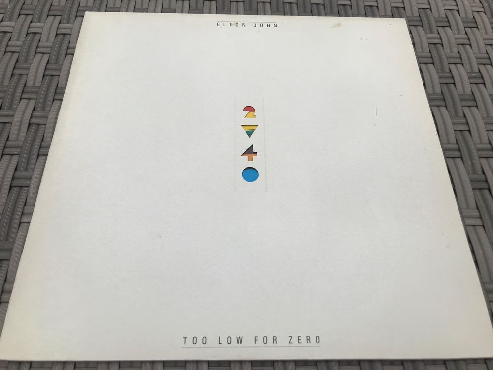 Elton John Too Low For Zero Lp Album (Gebraucht) in Regensdorf für CHF ...