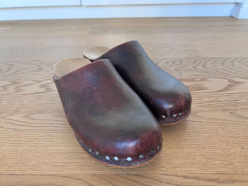 Clogs Grösse 35 Bretagne Mädchen Frauen (Gebraucht) in Muri b. Bern für ...