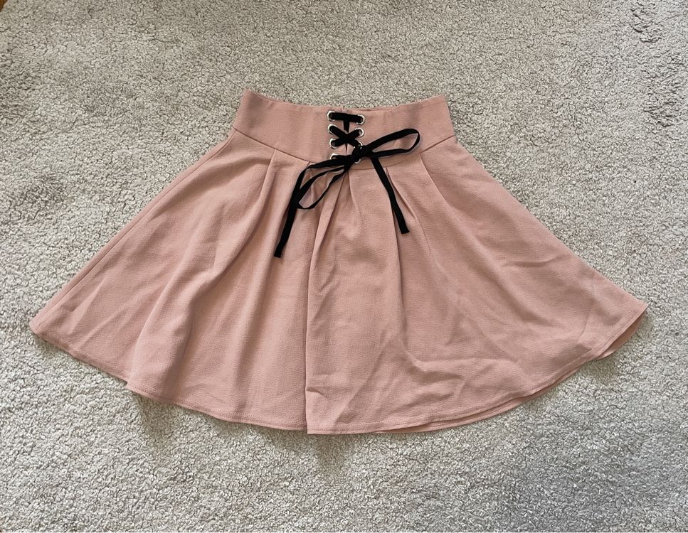 Rosa Rock (Neu (gemäss Beschreibung)) in Adliswil für CHF 7 – mit Lieferung auf Ricardo kaufen