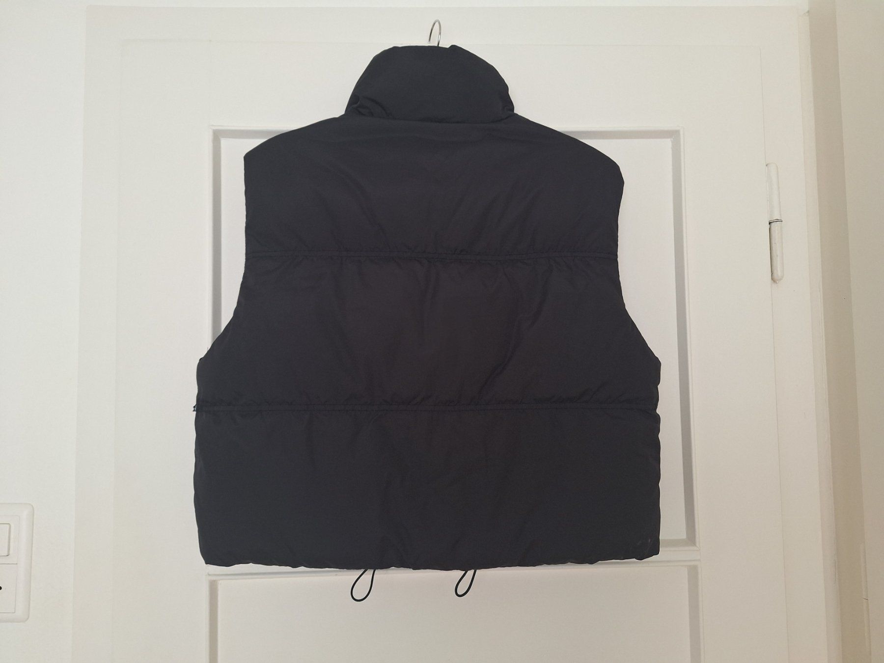 Gilet noir taille L, neuf (Neuf (Voir description)) à Lausanne pour CHF ...