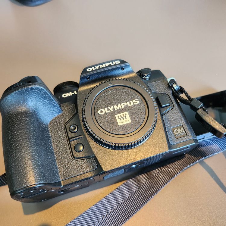 Olympus OM System OM-1 neuwertig mit Garantie | Kaufen auf Ricardo