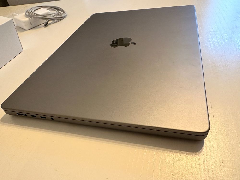 Macbook Pro M2 Max 16" - 64 Go RAM - 12C CPU 30C GPU (Gebraucht) in ...