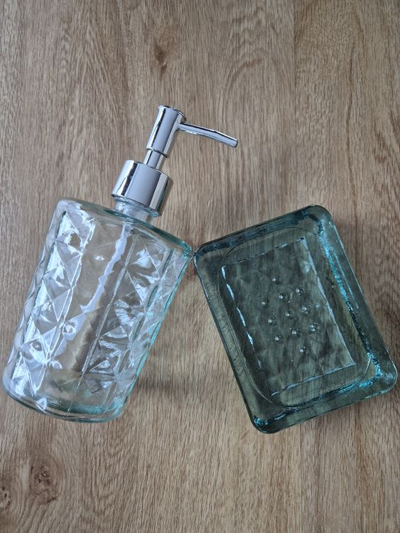 Badzimmerset Seife in türkis (Neu (gemäss Beschreibung)) in Seewen SZ ...