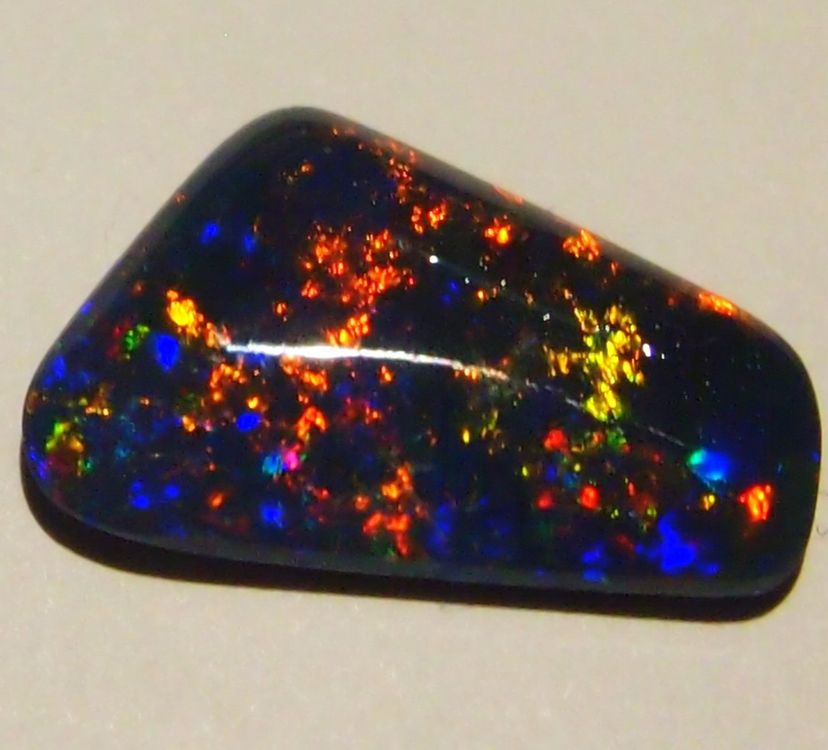 4.7 Cts Top Gem Grade Triplet FROM BLACKOPAL [SAFE282] (Neu und originalverpackt) in Reinach für ...
