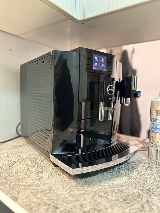 Jura E8 Kaffeevollautomat – top funktionstüchtig – (Gebraucht) in Flums für CHF 450 – nur ...