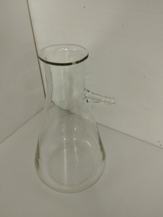 Saugflasche Erlenmeyerkolbenform mit Glasolive 1000 ml (Gebraucht) in ...