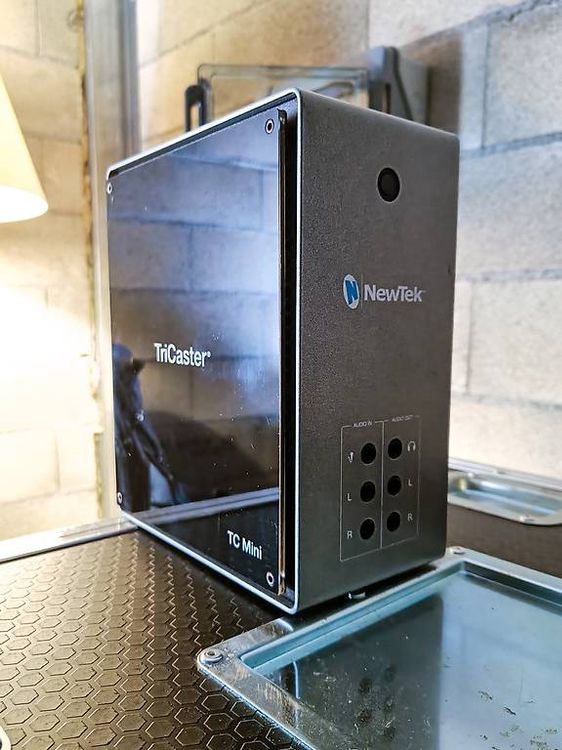 NewTek TriCaster Mini 4K, régie vidéo HD portable (Gebraucht) in ...