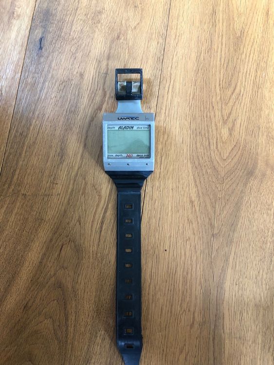 Tauchcomputer Uwatec Aladin Pro (Gebraucht) in Grüningen für CHF 30 ...