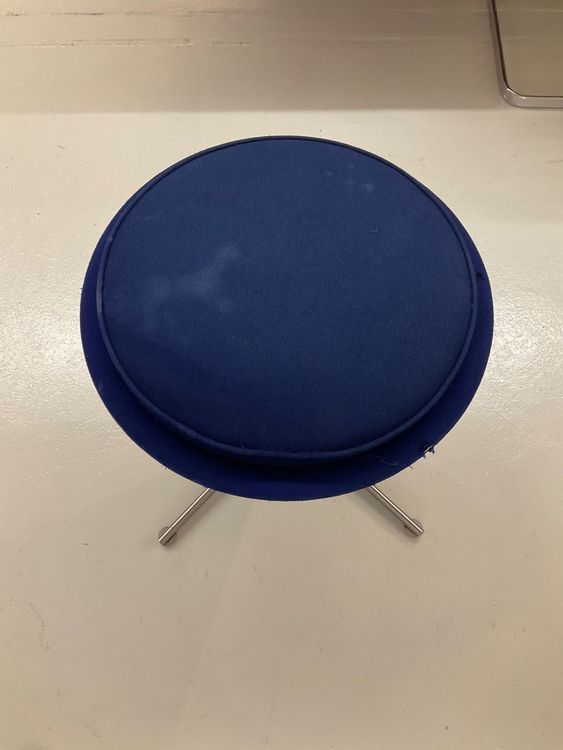 Original Verner Panton Cone Stool / Hocker von Vitra #3 (Gebraucht) in Zürich für CHF 86 – nur ...