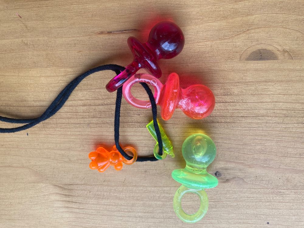 90er Jahre Nuggis (Gebraucht) in Biel/Bienne für CHF 10 – mit Lieferung ...