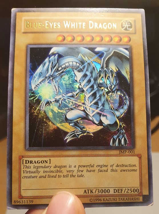 Blue-Eyes White Dragon Shonen Jump Ultra Rare Promo JMP-001 (Gebraucht ...