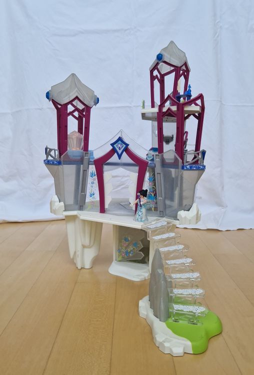 Playmobil Elsa Eispalast (Gebraucht) in Thalwil für CHF 19 – nur ...