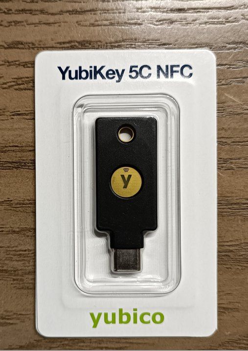 Yubico -> YubiKey 5C NFC NEU!! VERSIEGELT!!! (Neu und originalverpackt ...