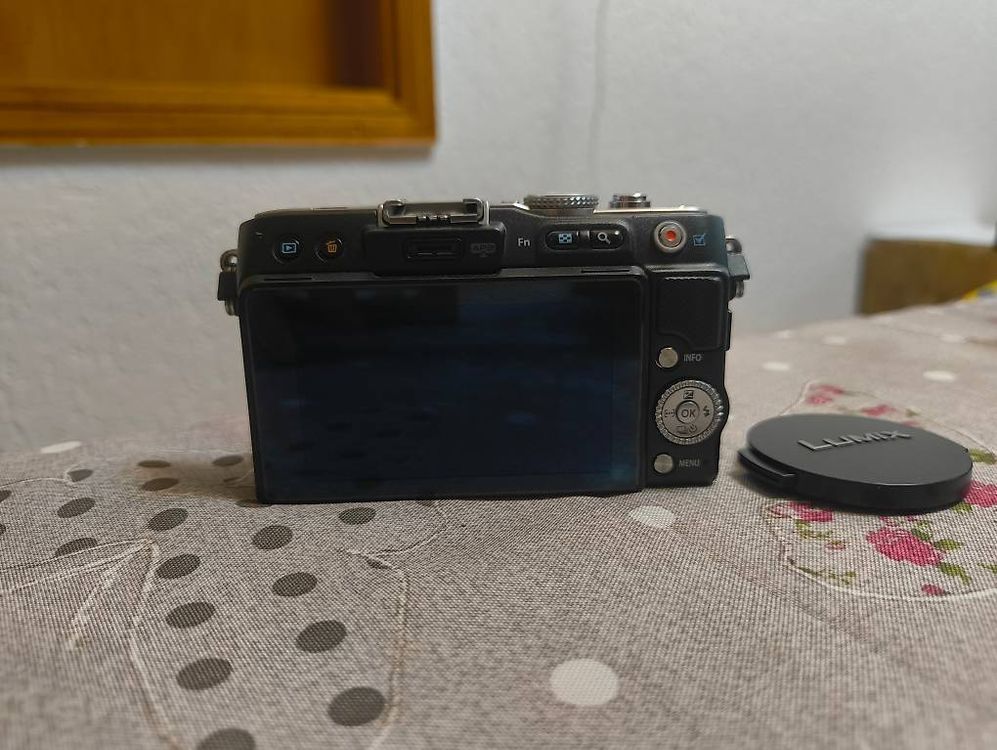 Olympus E-PL3 with IR filter + Lumix 20mm (Gebraucht) in Dongio für CHF ...