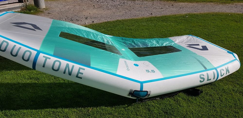 Duotone Wing Slick 5.5m inkl. Silver Boom + Leash ION (Gebraucht) in ...