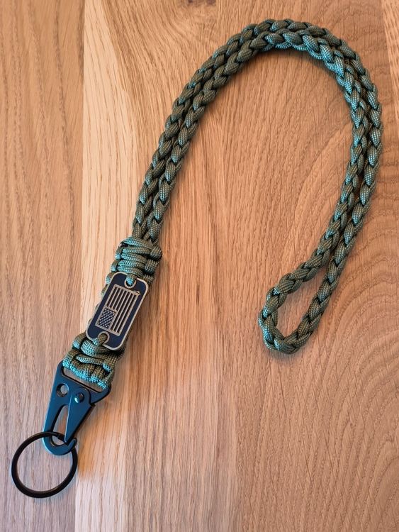 EDC Paracord Keychain USA Tactical | Kaufen auf Ricardo
