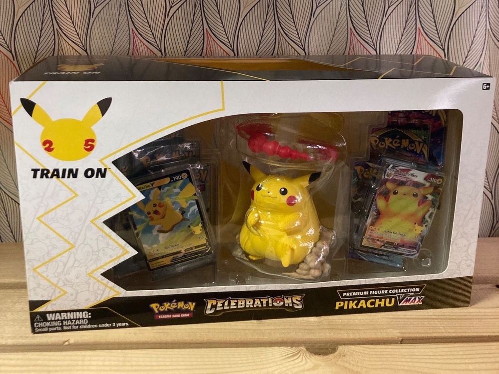 Celebrations Pikachu VMAX Figure Premium Collection | Kaufen auf Ricardo