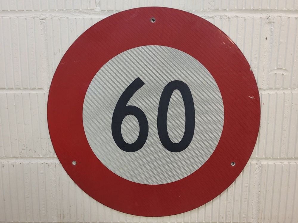 60 Straßenschild Verkehrsschild Hinweis-Schild Signaltafel (Gebraucht ...
