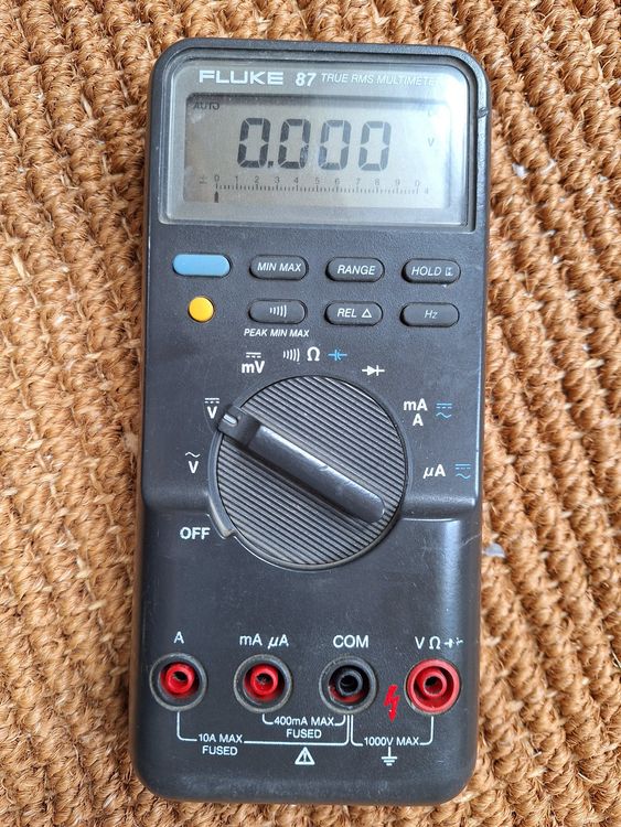 Fluke-87 True RMS Digital Multimeter | Kaufen auf Ricardo
