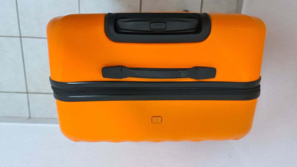 Hartschalen Koffer mit Rollen Manor Gross XL (Gebraucht) in Zürich für ...