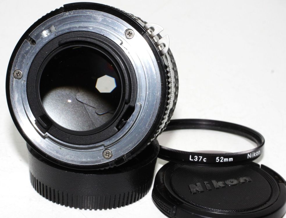 NIKON NIKKOR 1.4 / 50 mm + Nikon-Filter L37C (Gebraucht) in Allschwil ...