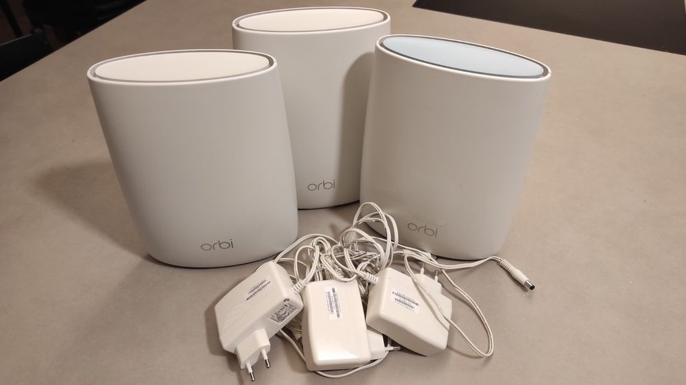 Netgear Orbi Mesh RBR50 RBS50 System (Gebraucht) in Villmergen für CHF ...