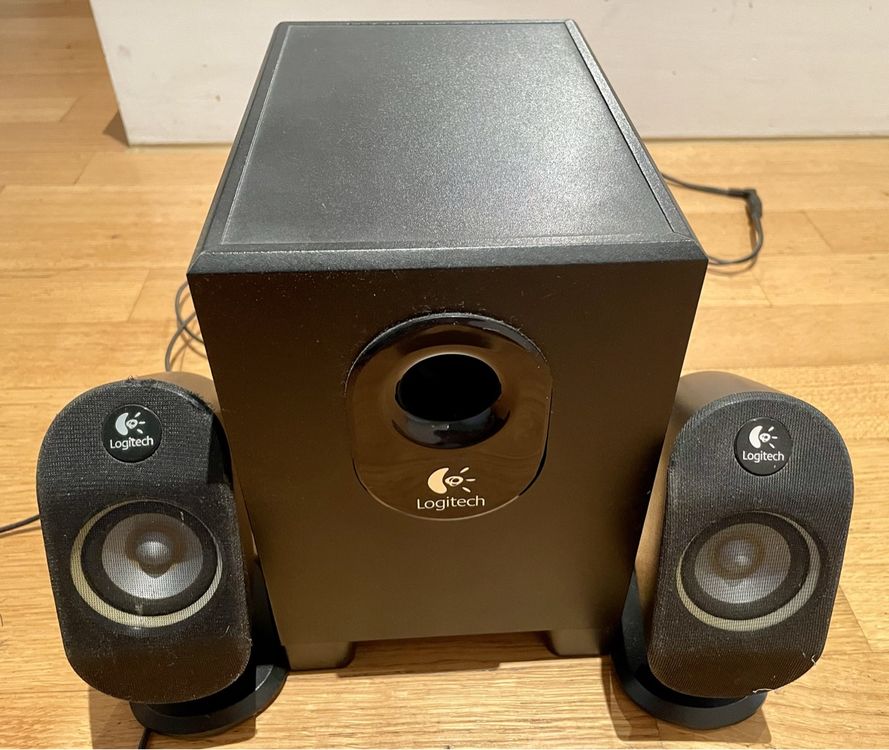Logitech X210 PC-Lautschprecher 2.1ch. (Gebraucht) in Zürich für CHF 20 ...