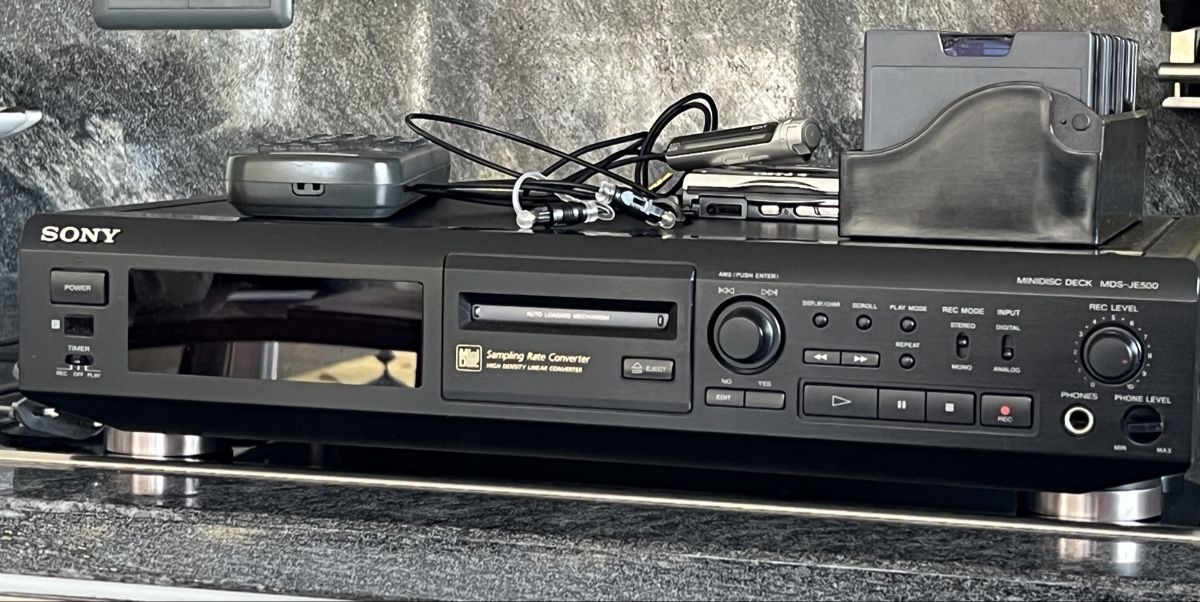 Sony Minidisc Deck MDS-JE500 + MD Walkman MZ-EP11+ Zubehör (Gebraucht ...