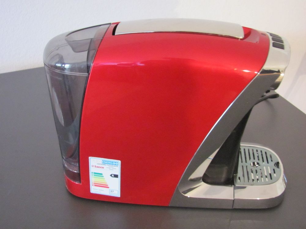 Tchibo Caffissimo Kaffeemaschine rot Kapsel (Neu und originalverpackt) in Gümligen für CHF 20 ...