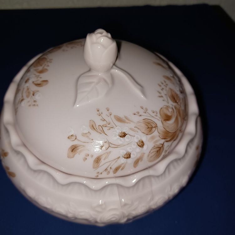 Hutschenreuther schöne sehr grosse Dose (Gebraucht) in Abtwil SG für CHF 19 – mit Lieferung auf ...