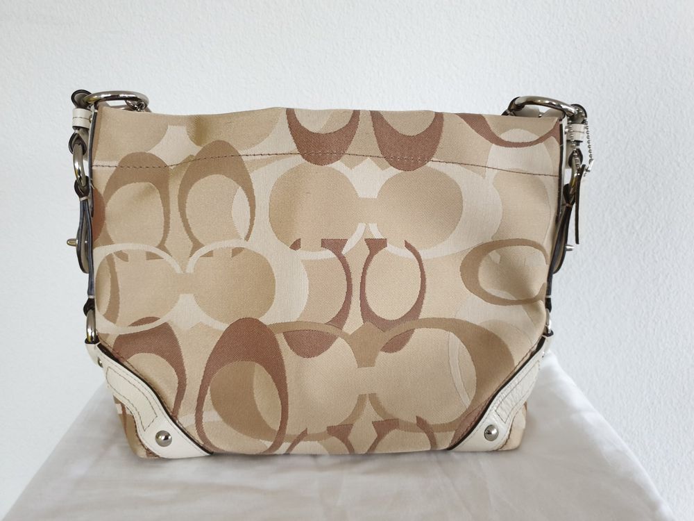 Coach Beige Handtasche (Neu (gemäss Beschreibung)) in Zürich für CHF 78 ...
