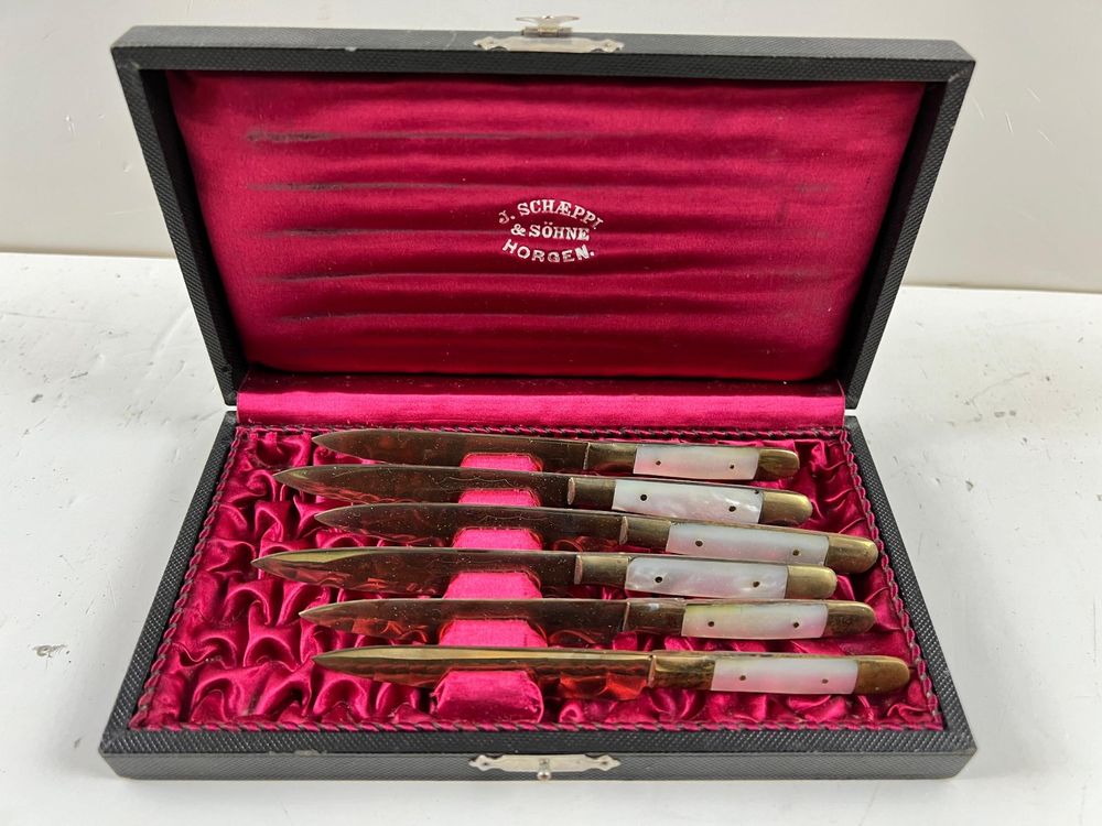 Antike Art Deco Messer Set aus Altmessing mit Perlmutt-Griff | Kaufen ...