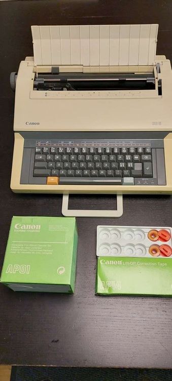 Canon ES 5 Schreibmaschine (Gebraucht) in Horgen für CHF 1 – nur ...